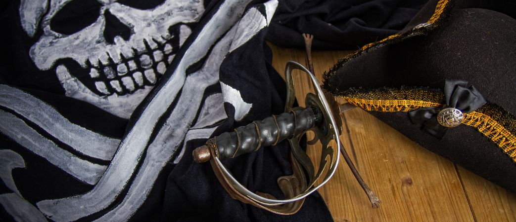 Authentic Pirate Swords for Enthusiasts - ⚔️ Medieval-Shop